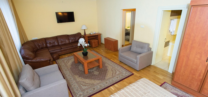Szállás Csíkszereda - Hunguest Hotel Fenyő - Hargita Megye